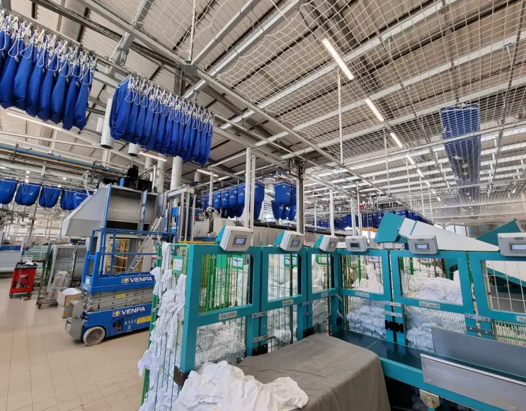 Bag fall protection net for industrial laundries - Cod. AN0408